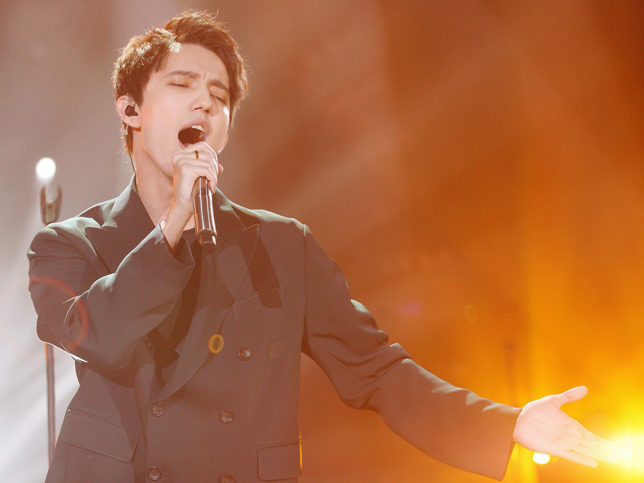 Dimash Qudaibergen Singer - SOS Dimash Universe